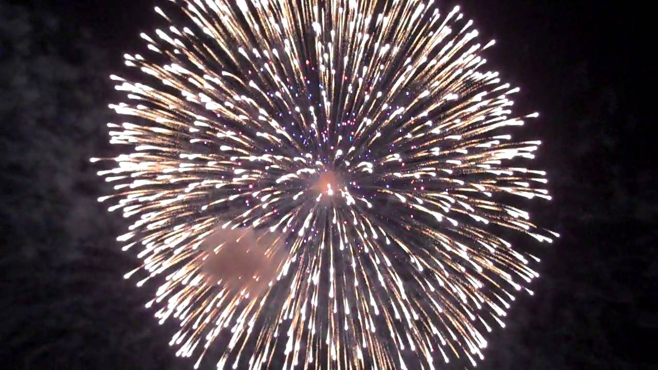 boom and blast 2013 24 inch shell - YouTube