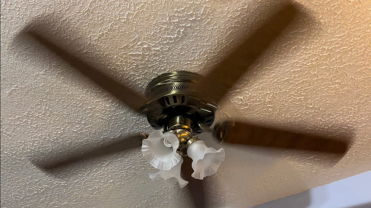 42” CEC Hugger Ceiling Fan - YouTube