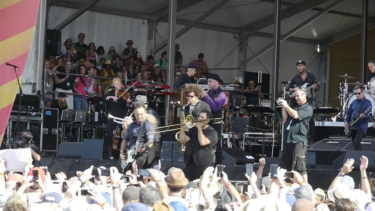 Bruce Springsteen, the E-street Horns in Johnny 99@JazzFest 2014 New ...