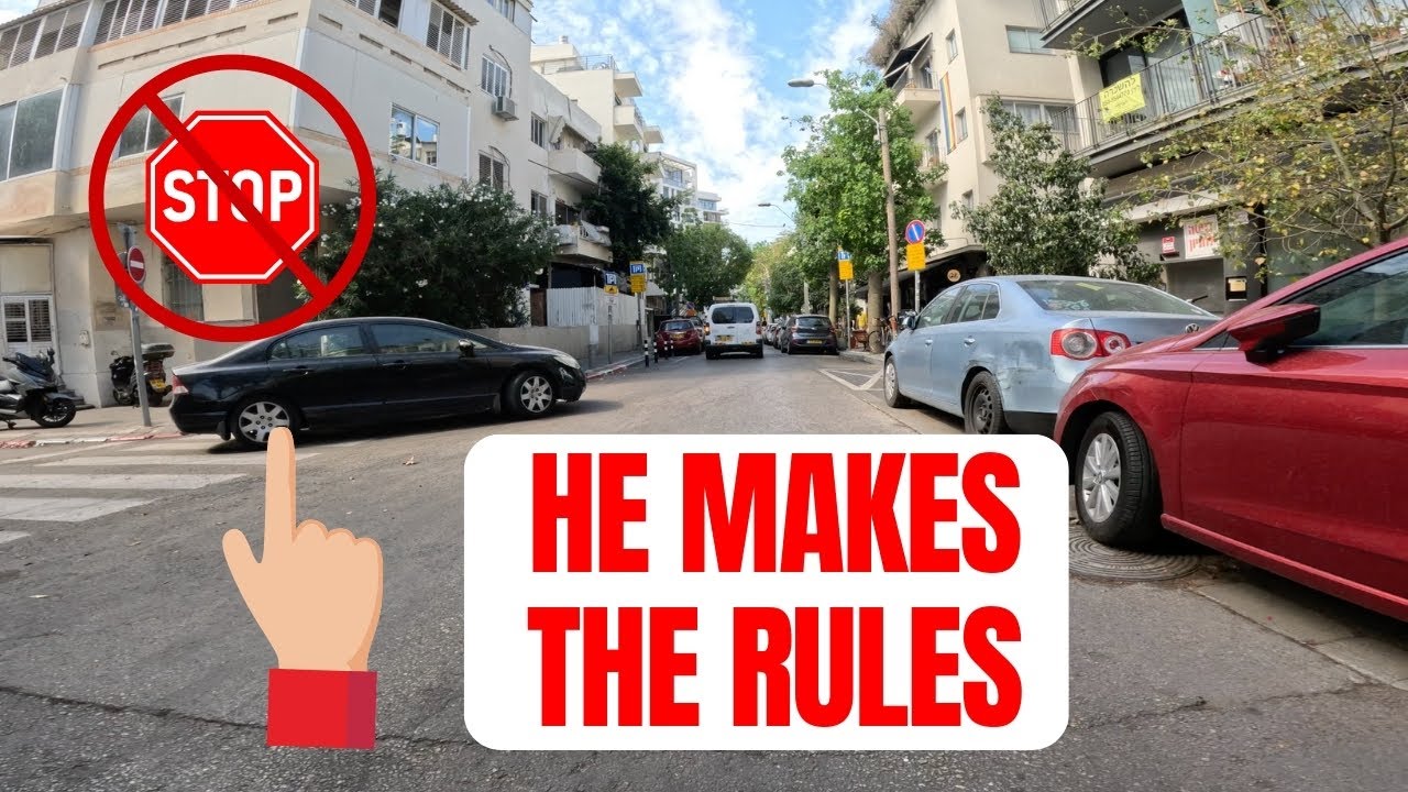 Car Runs Stop Sign Into Bike Traffic - YouTube