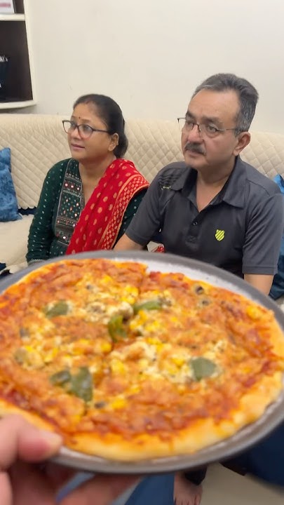 Veg Pizza | Rahul Bisht #foodvlogs #foodshorts #shorts #food # ...