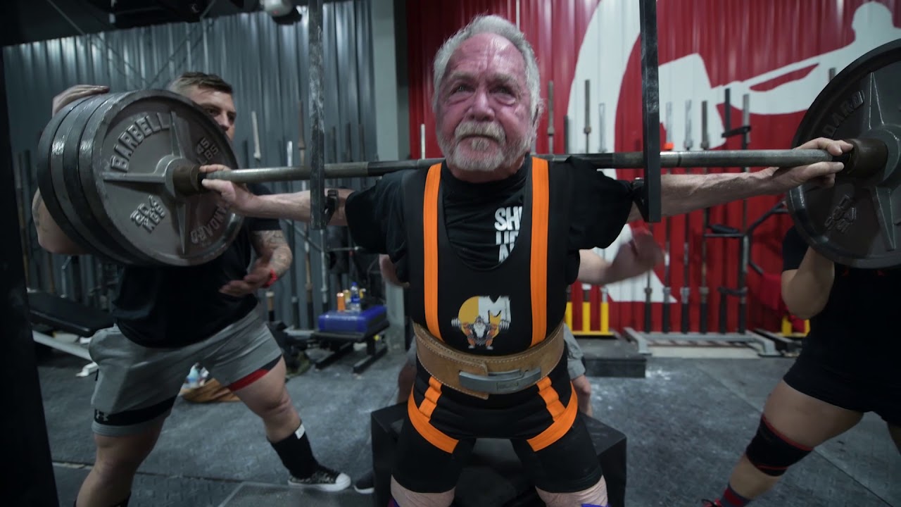 Jeff Guller 425 Squat | elitefts.com - YouTube