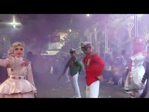 Tempat sempit...#drumbandkeren #mayoretcantik