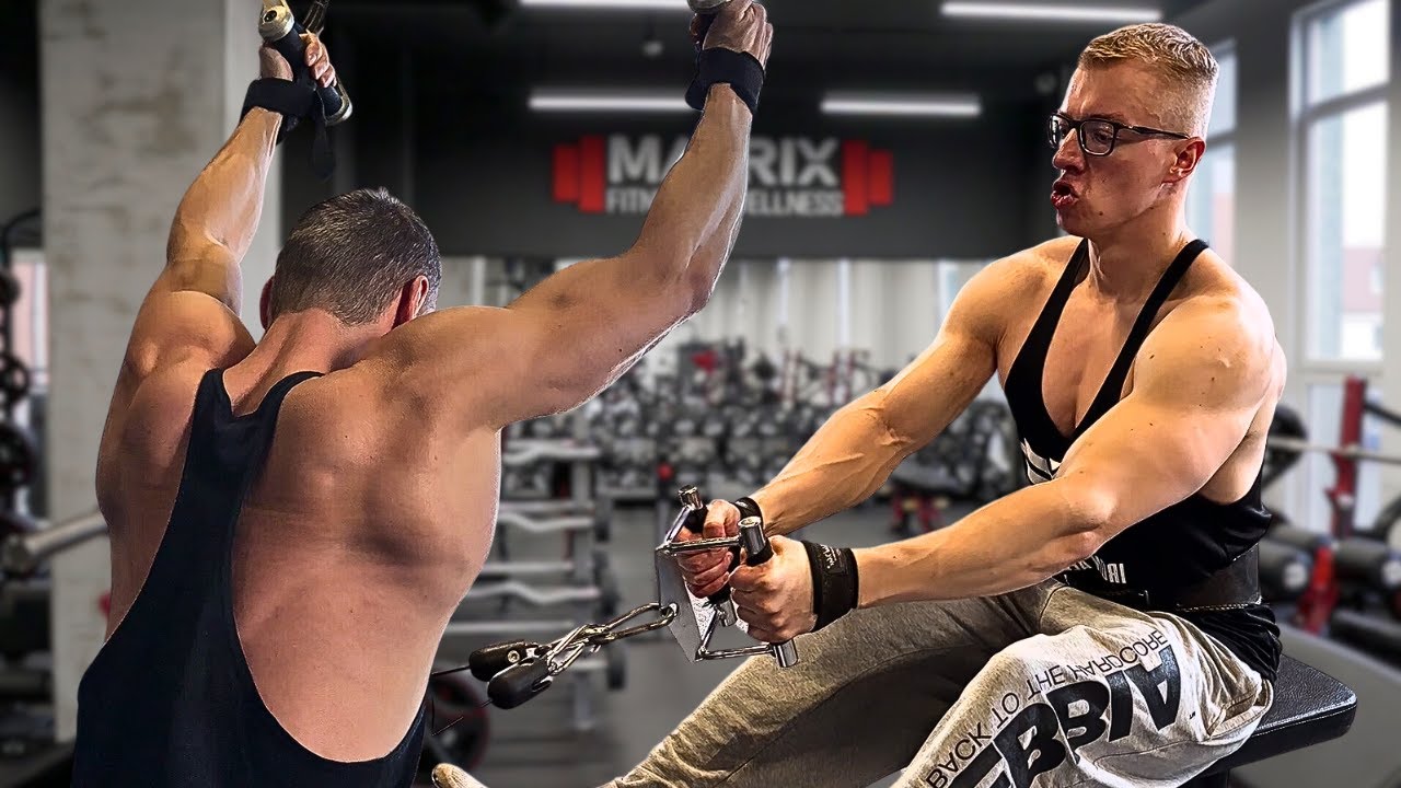 Meytrix VS Majky BACK TRAINING at Matrix Fitness NMnV - YouTube