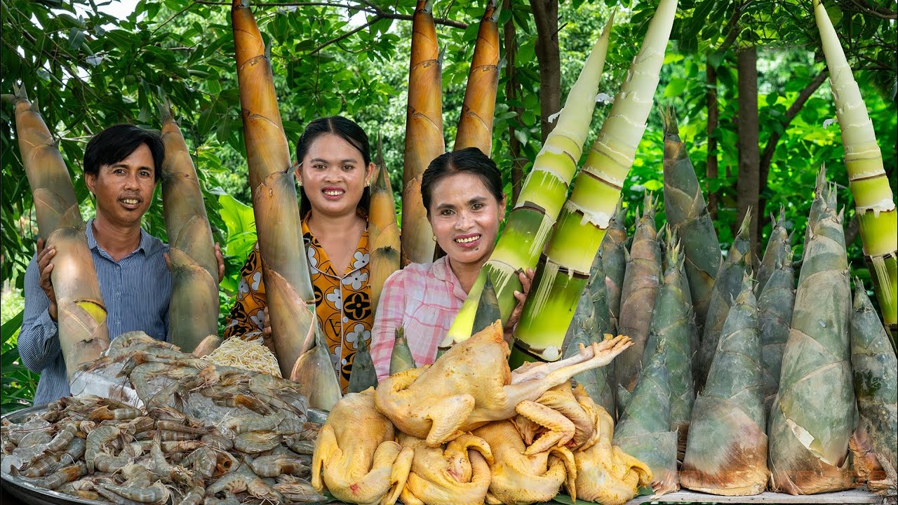 Cooking Giant Bamboo Shoots with Chicken & Shrimp Porridge Recipe in ...