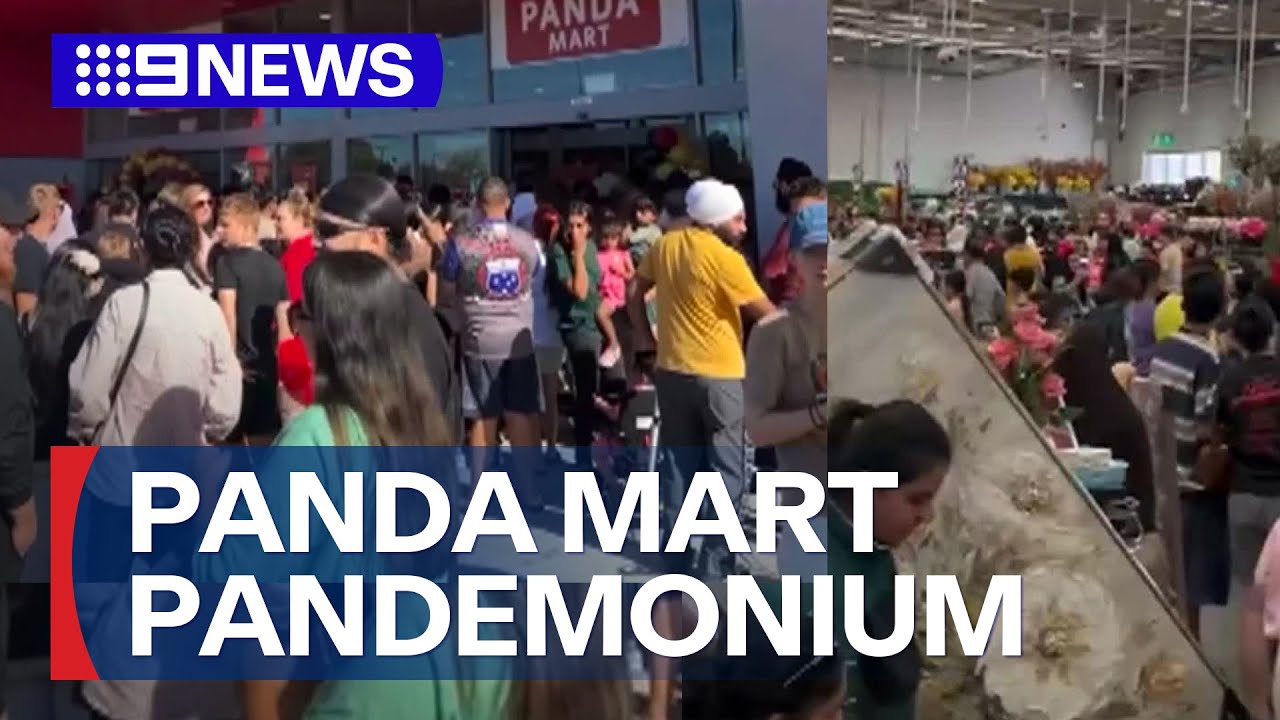 Panda-monium: Large crowds overwhelm Australia's first Panda Mart store opening | 9 News ...
