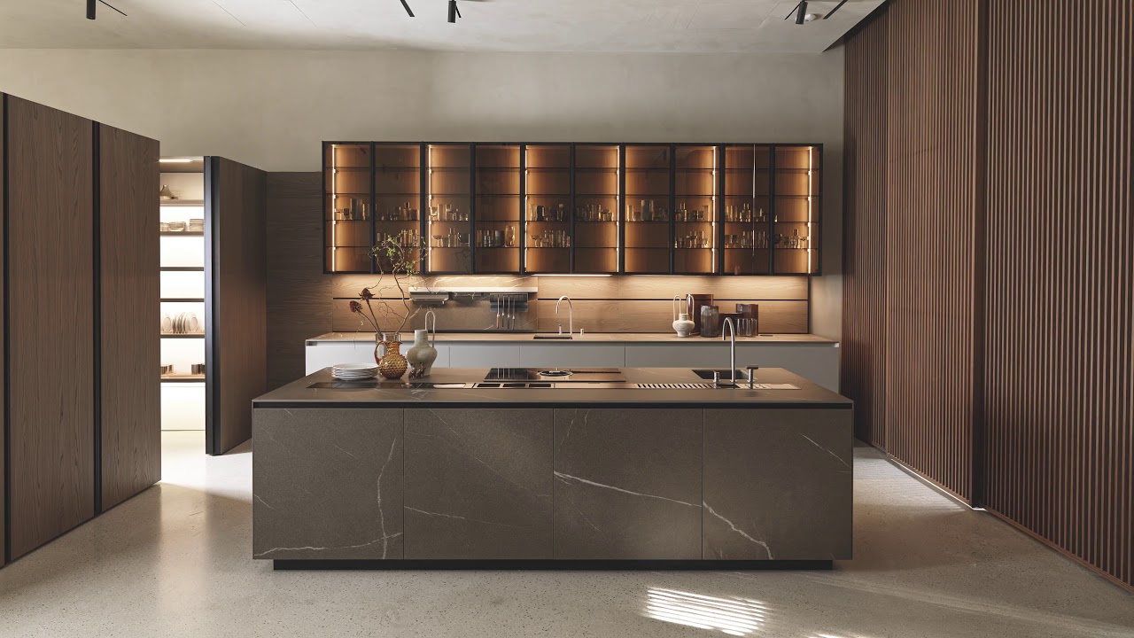 Euromobil Flagship Store Milano Spot - YouTube