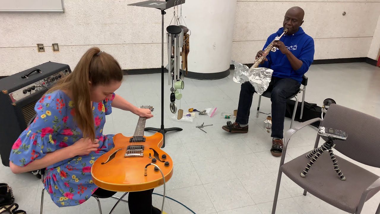 Sam Newsome & Sandy Ewen - prepared sax/guitar duo #2 - May 2019 - YouTube