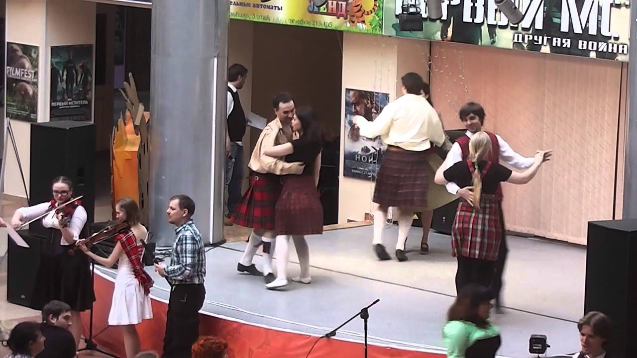 Tartan Scottish Ball: The Shepherd's Crook and Waltz - YouTube