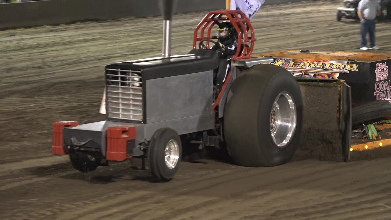 MSTPA Light Limited Super Stock Tractors from Tipton MO 2023! - YouTube