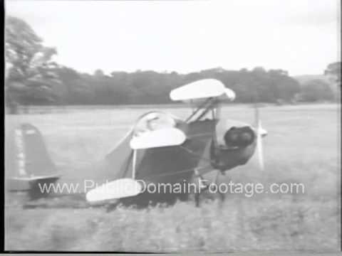 1954 Triplane - Three Winged Plane demonstration archival footage - YouTube