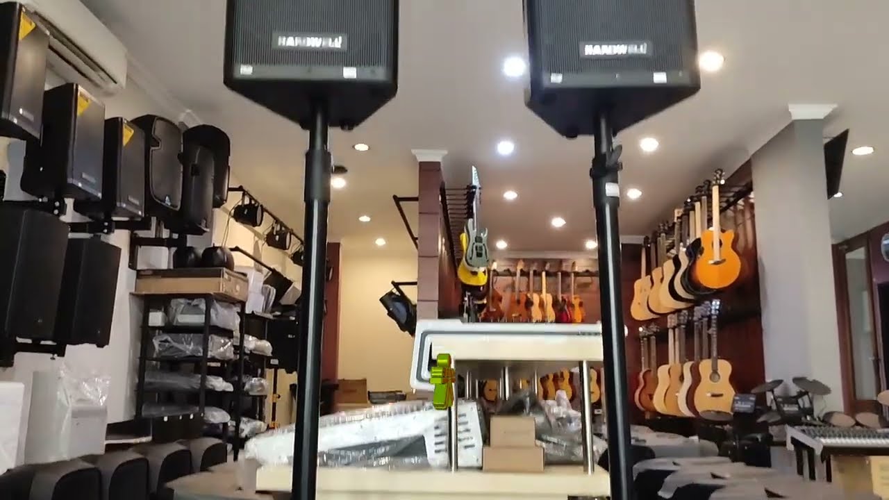 Toko Musik dan Audio di Cirebon - YouTube