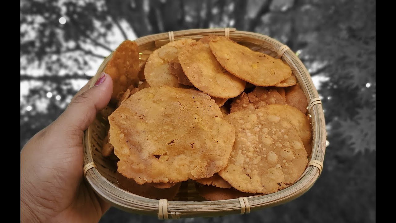 Thattai | How to make thattai | Crispy and spicy thattai | தட்டை Recipe ...