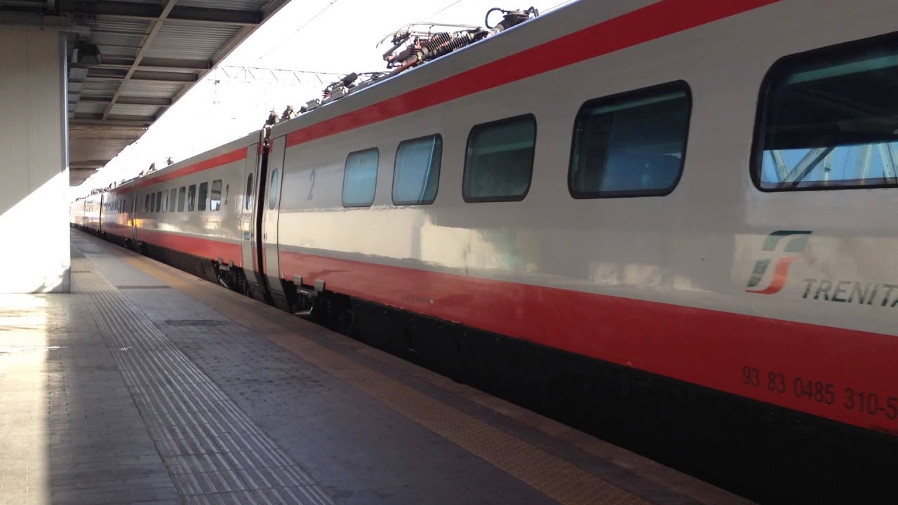 etr 485 freccia argento in partenza da Roma Termini - YouTube