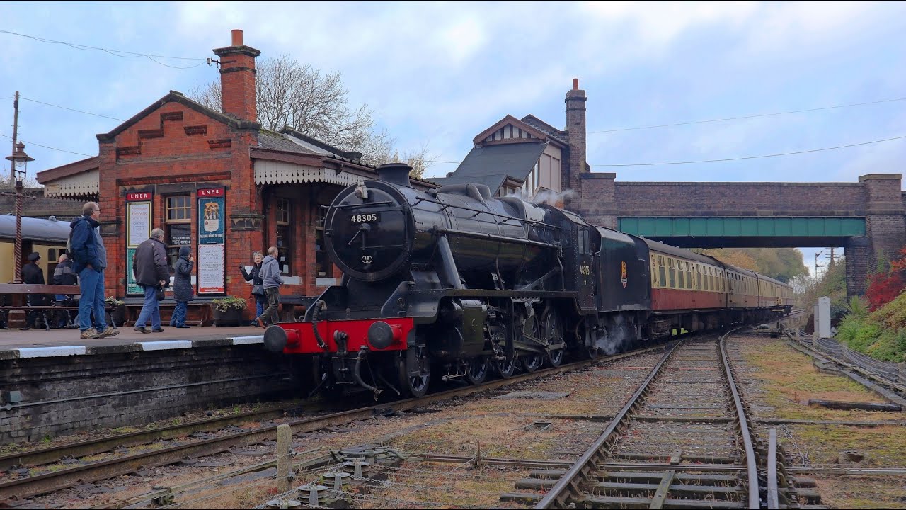LMS Stanier Class 8F Loco BR No. 48305 | Great Central Railway | Last ...
