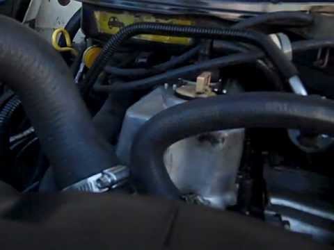 Jeep Wrangler YJ 4.2 77K Engine Start and Engine Compartment - YouTube