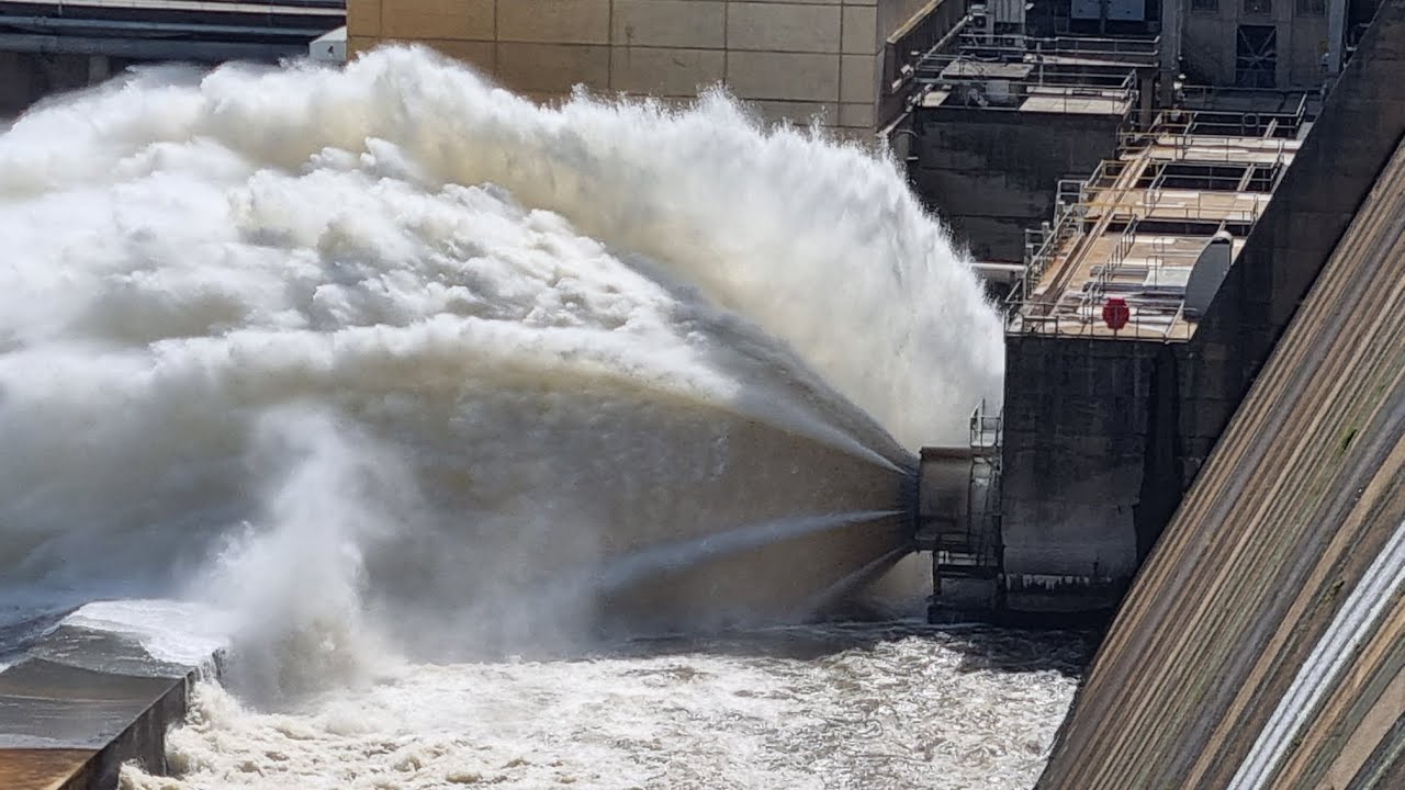 Hume Dam NSW - YouTube