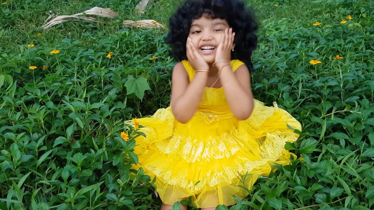 പൊന്നൊളി പുലരി പുൽക്കൂട്ടിൽ |Mikkus world Appus| - YouTube