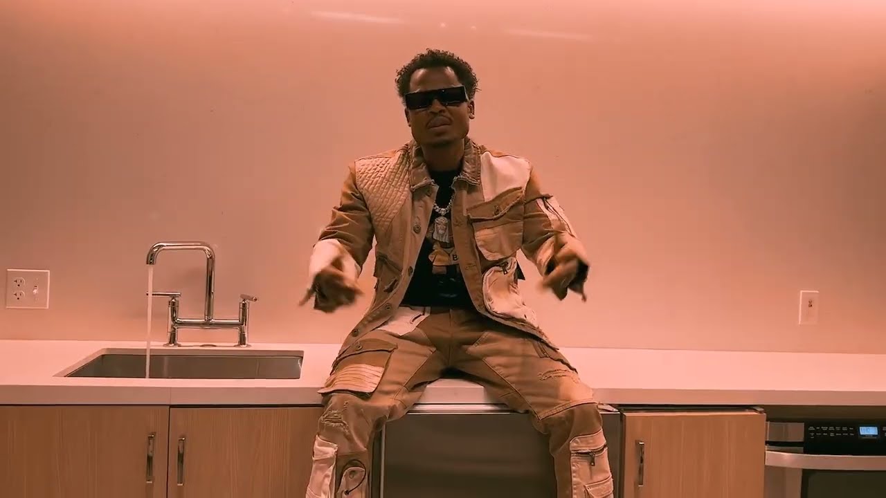 KARSIS SENATOR AMÉNOU VÉVÉ - YouTube