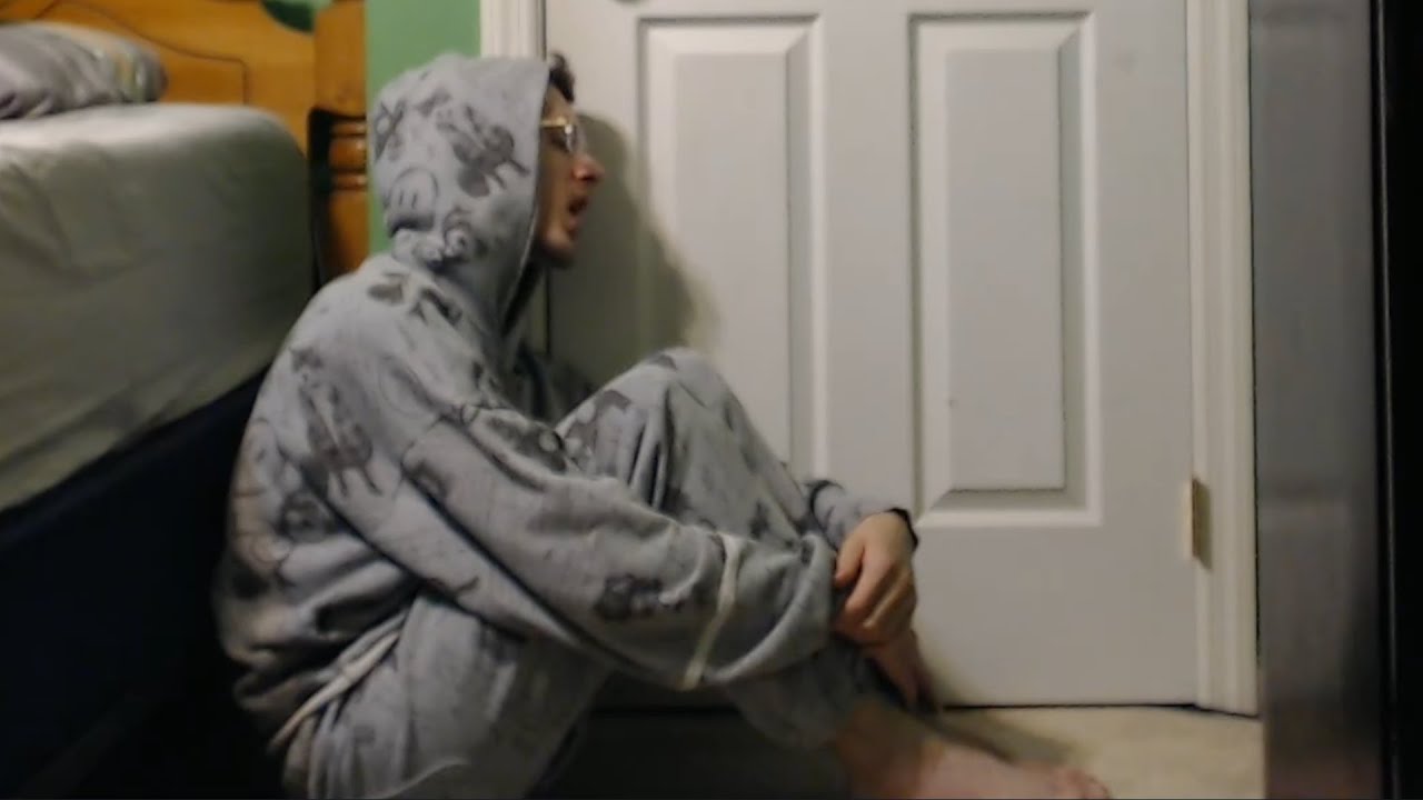 Stephen Singing Justin Bieber-Lonely - YouTube Music