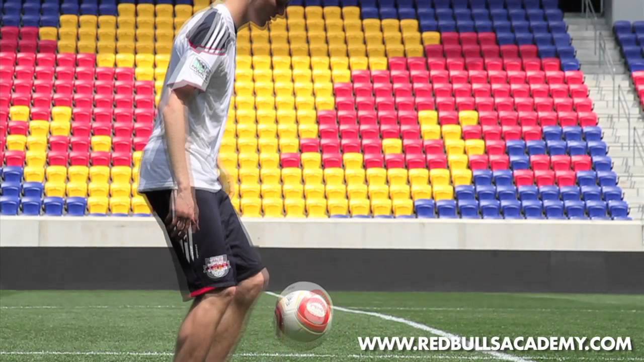 Skill of the Week - Catch, Chest to Thigh [New York Red Bulls Academy ...