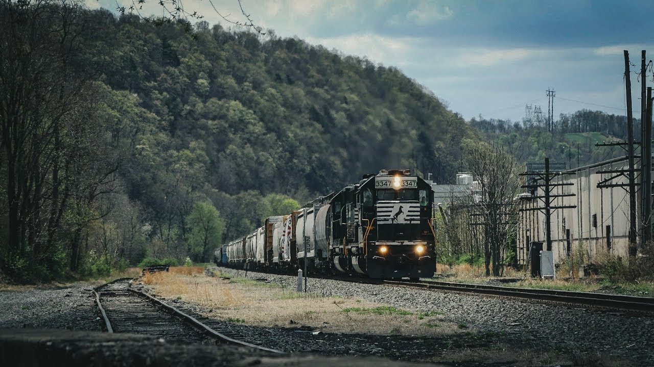 Railfanning On The NS Buffalo Line #2 - YouTube