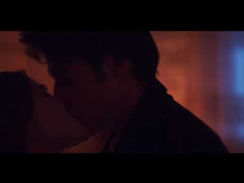 [YOUTUBE DA TEK] Aşk 101 2. Sezon Eda-Kerem(Alina Boz-Kubilay Aka) Ateşli Sevişme/Öpüşme Sahnesi