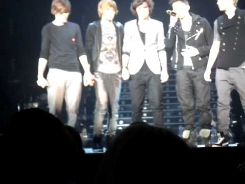 One Direction - Grenade, Wembley - YouTube