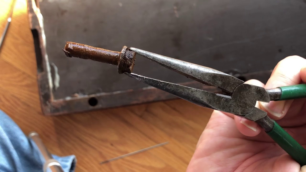 CARRY CASE REPAIR #2: Like Pulling Teeth! How Many Hands Does it Take ...