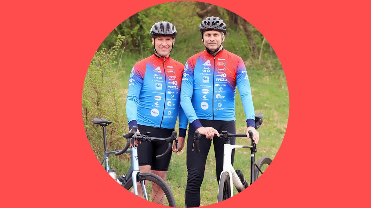 Gerwin van Hierden & Ronald Molendijk - YouTube