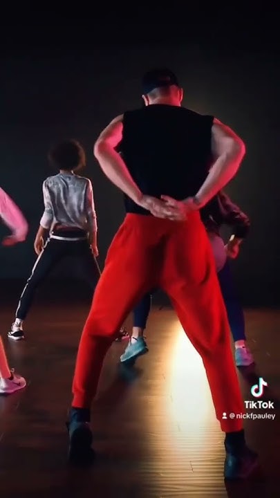 I was born to flex 😤 - YouTube