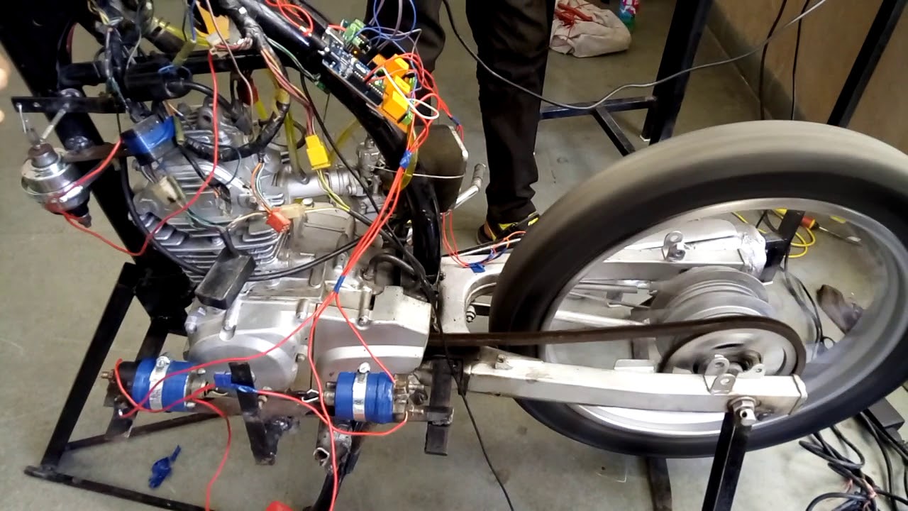 Automatic gear shifting mechanism (Major project) - YouTube