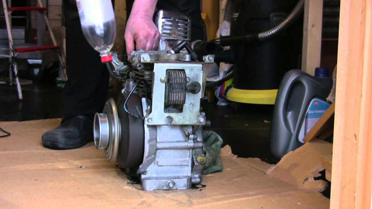 Honda G300 - YouTube