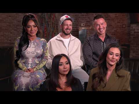 Jersey Shore Cast REACTS to 'Unfortunate' First Interview as MTV Era Comes to an End | ET Then & Now
