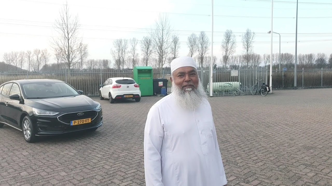 Ar Raza Moskee Almere Tour with Hadji Ali - YouTube