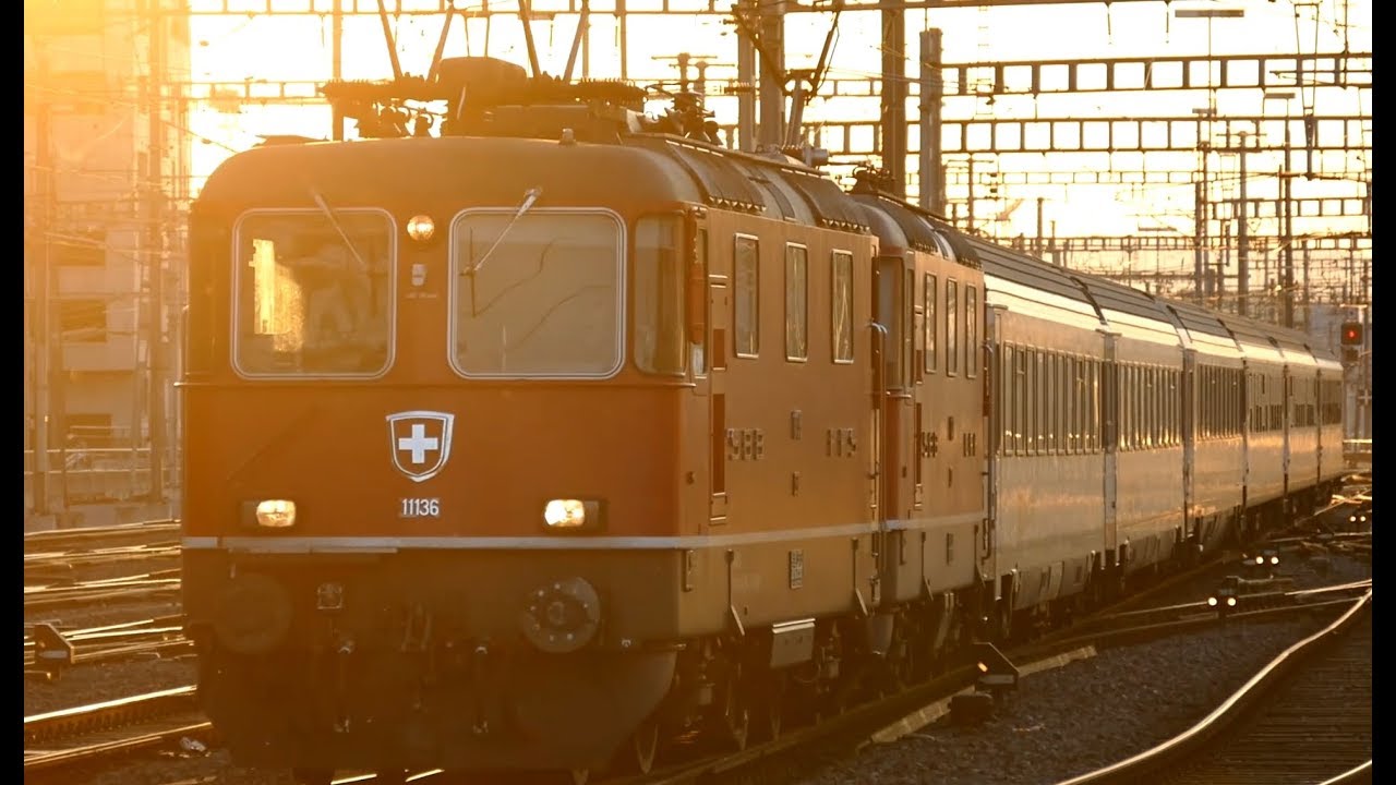 golden trains 2 - YouTube