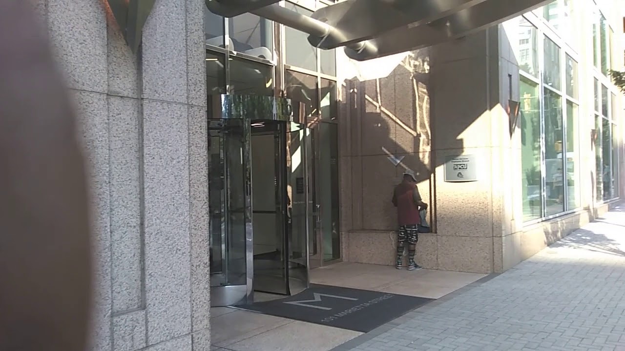 Tru-Dru Passes Hot 107.9 Atlanta Building - YouTube