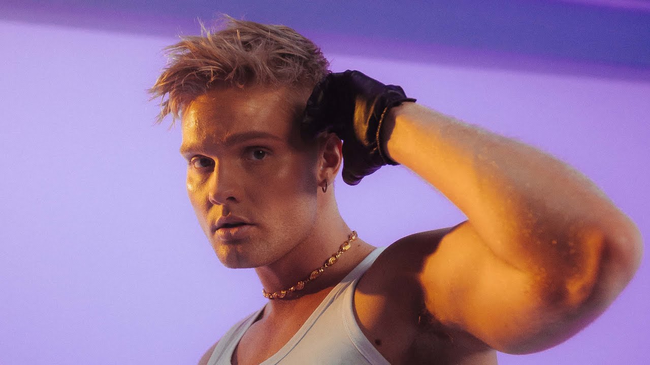 Benjamin - N-Y-T (Virallinen musiikkivideo) - YouTube