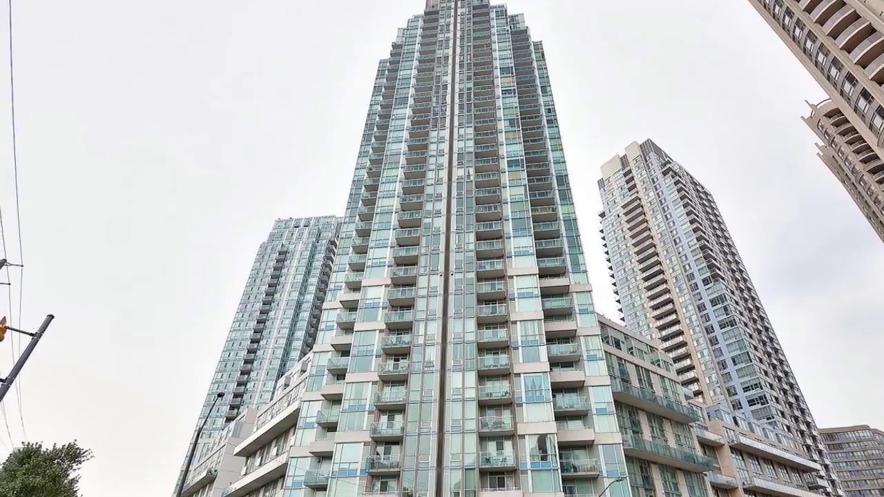 Live & Work Condo for Lease or Sale in Prime Square One, Mississauga ...