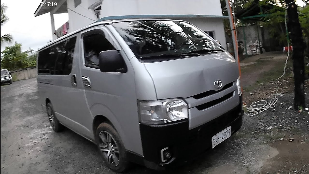 Toyota Hiace comuter decontent short review - YouTube