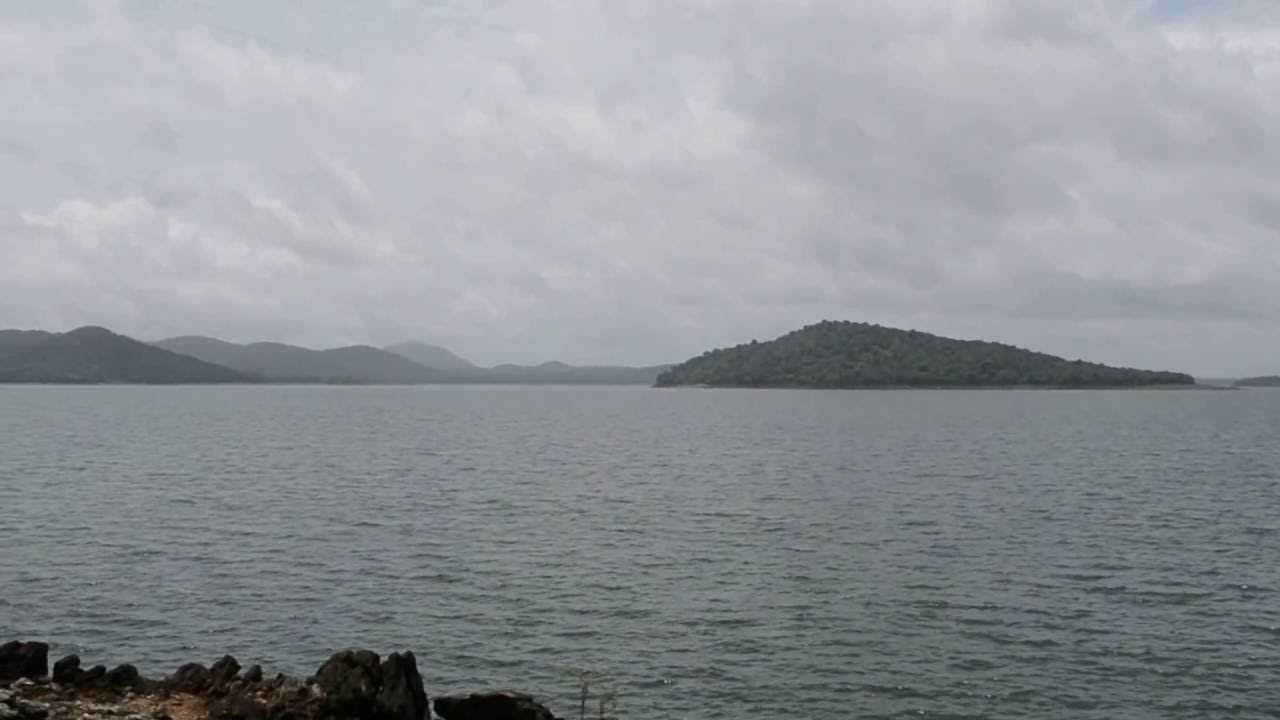 Bhadra Dam, Shivamogga: Beautiful view of Backwater - YouTube