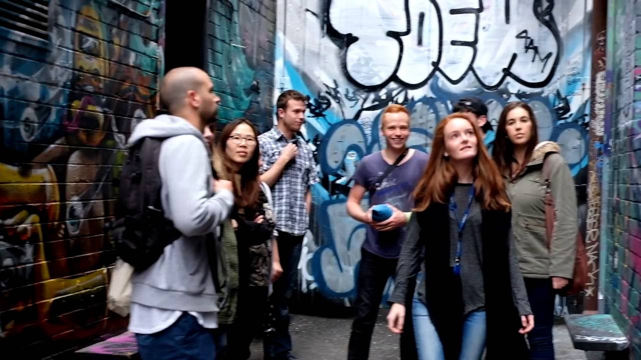 Welcome to United Backpackers, Melbourne - YouTube