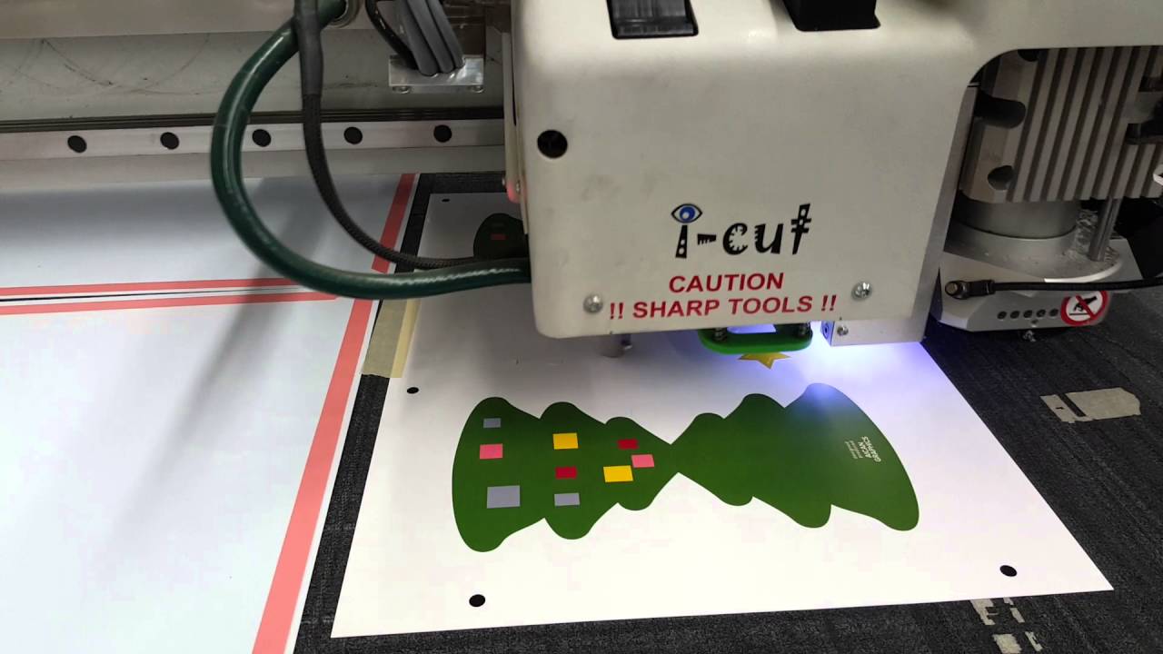 Making custom Christmas Cards with Kongsberg i-cut CNC - YouTube