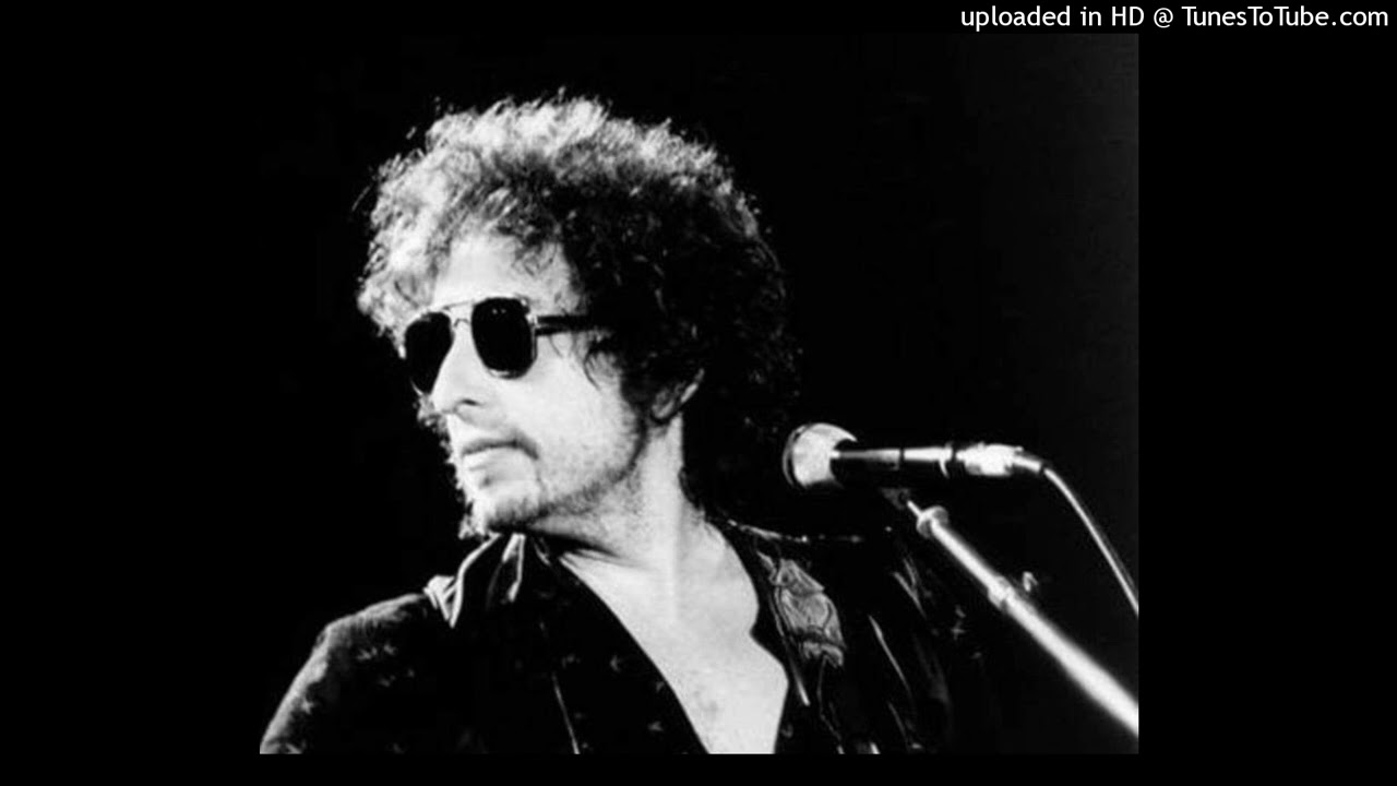 Bob Dylan live , Man Gave Names To All The Animals, Drammen 1981 - YouTube