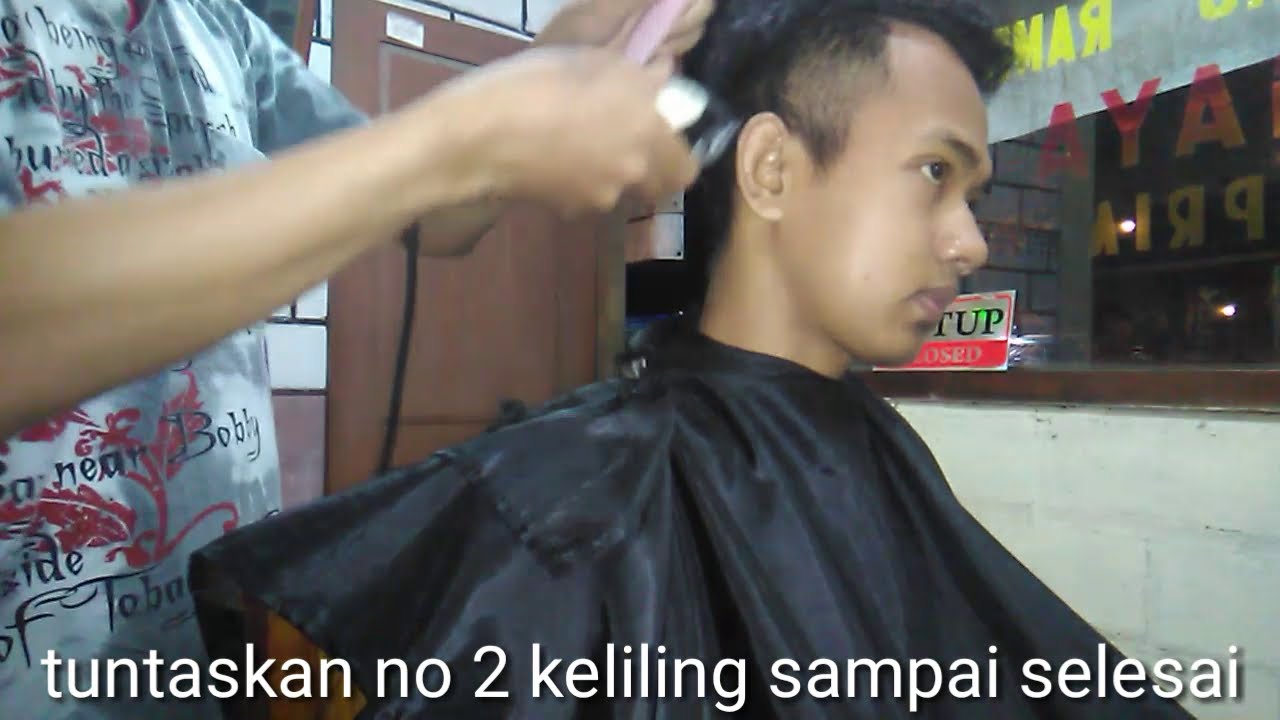 Cara Potong rambut pendek rapi anak kampus - YouTube