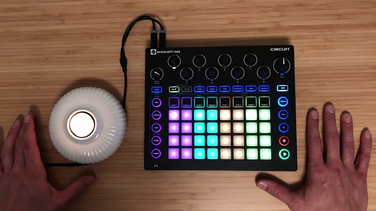Single Step Circuit by Waveformer - Novation Circuit - YouTube
