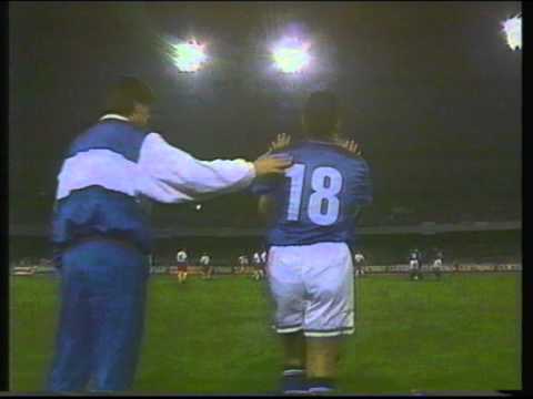 Italy V Poland (1998 WCQ) Roberto Baggio - YouTube