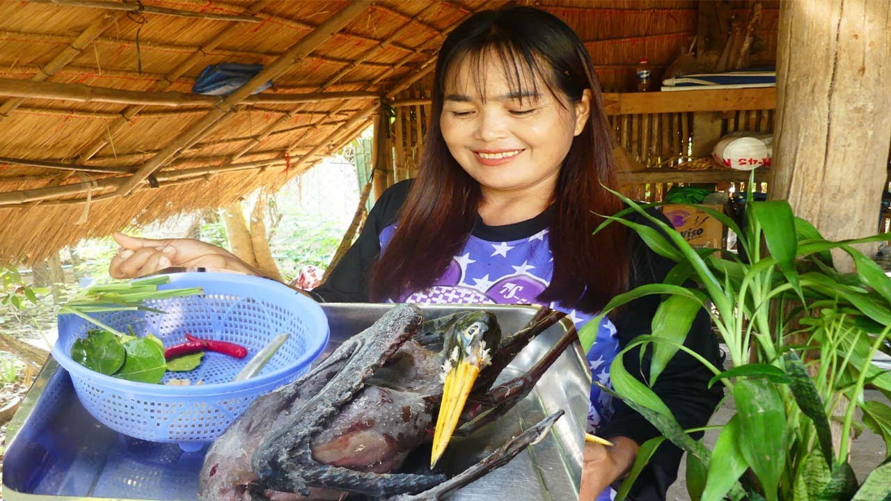 Best Cooking And Traditional cook Primitive cook Bird - YouTube