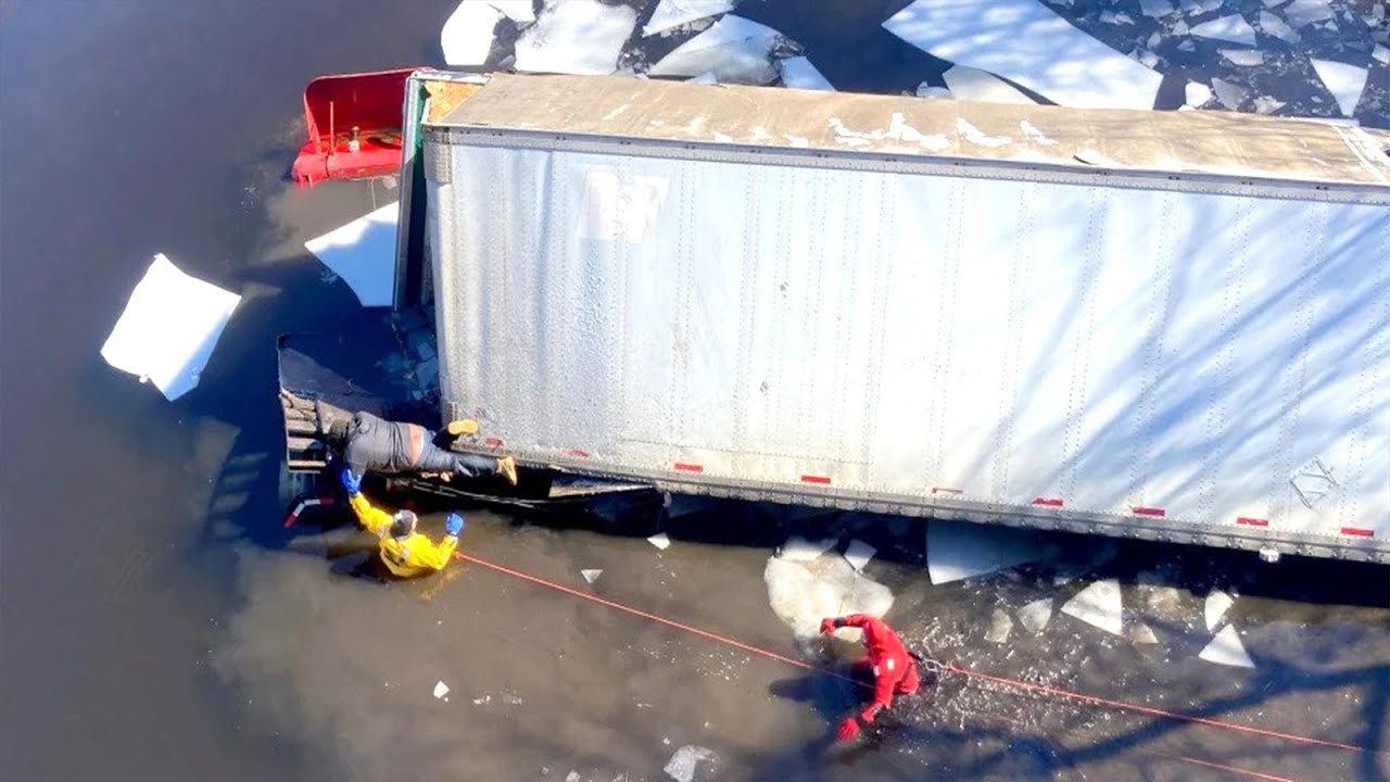 CRAZY IDIOTS DANGEROUS Truck & Car Driving Fails | Total Idiots At Work ...