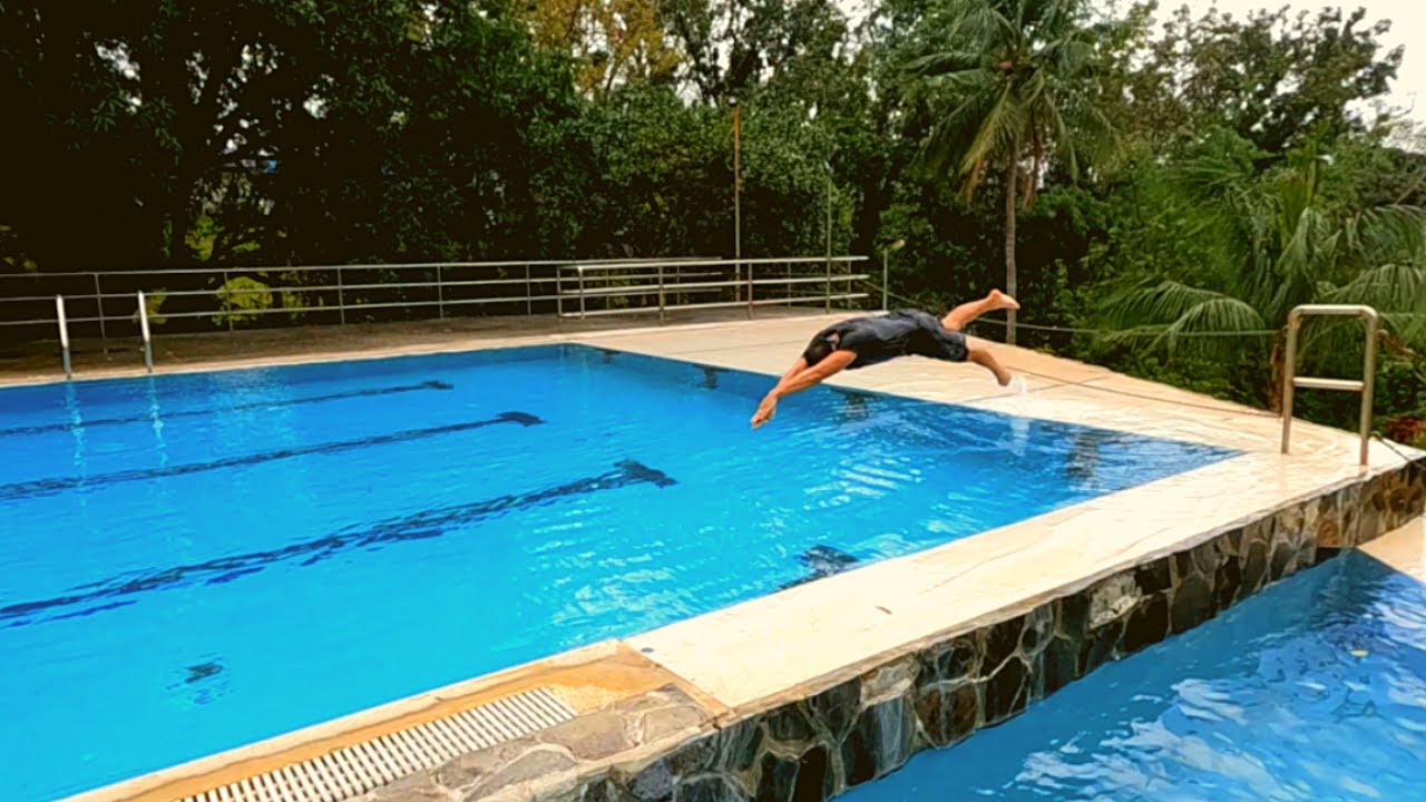 Let's swim here in Mount Makiling Recreational Center (MMRC) - YouTube